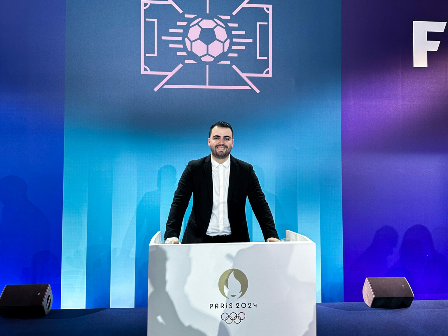 Un parcours international dans le monde du foot : L’exemple de David ...